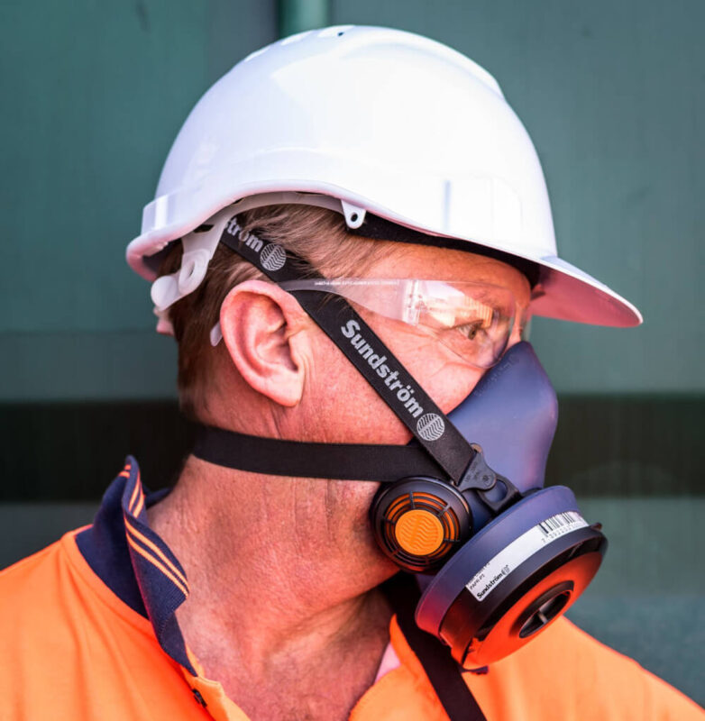 Sundstrom SR100 Pro Kit Half Face Mask Respirator Includes Original ...